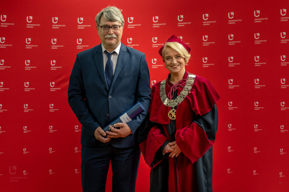 dr hab. Janusz Żołyński