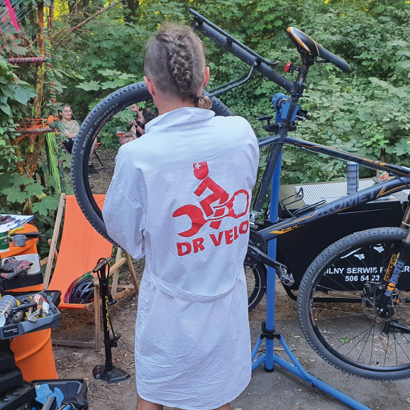 Dr Velo, czyli rowerowy lekarz pierwszego kontaktu ogłasza swój ...