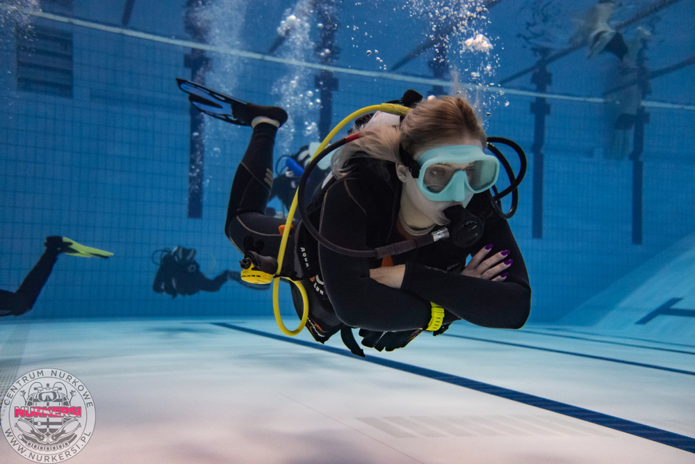 Underwater adventure of a management student