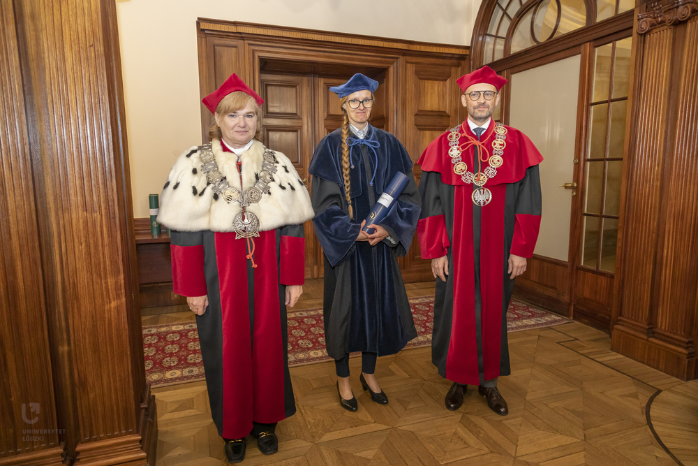 dr hab. Anna Karolina Lenartowicz-Zagroda